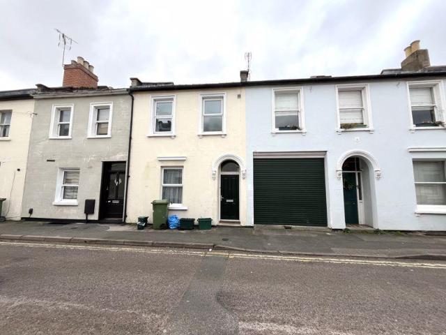 4 bedroom house share to rent