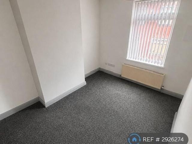4 bedroom terraced house to rent