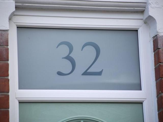 4 bedroom terraced house to rent