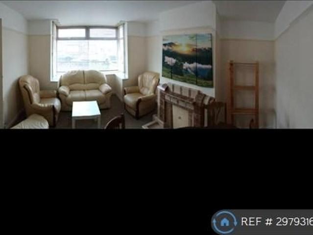 4 bedroom terraced house to rent