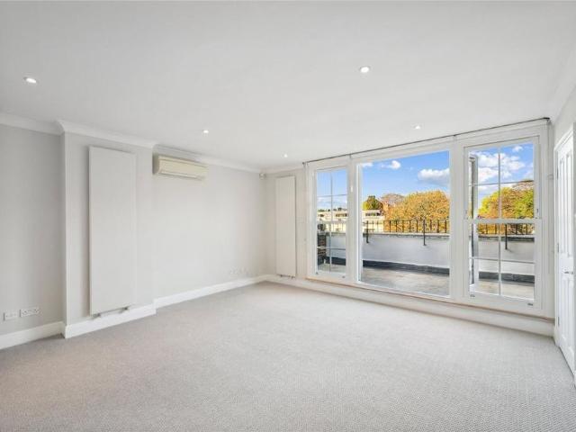 4 bedroom terraced house to rent