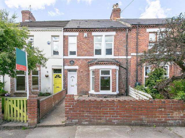 4 bedroom terraced house to rent