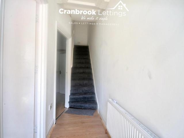 4 bedroom terraced house to rent