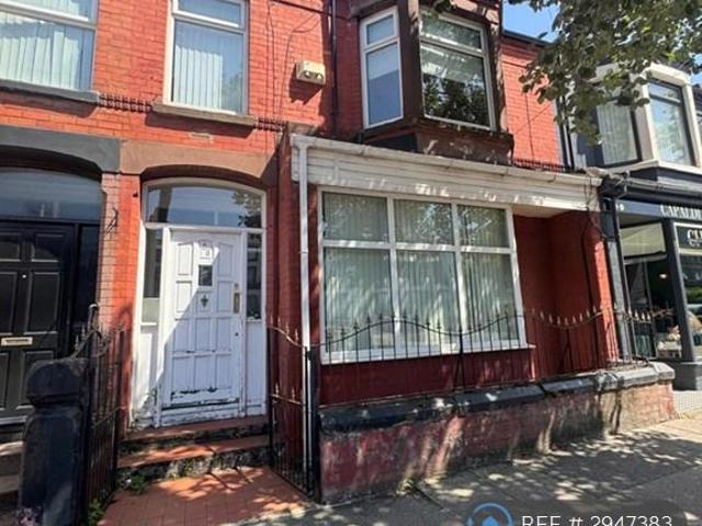 4 bedroom terraced house to rent