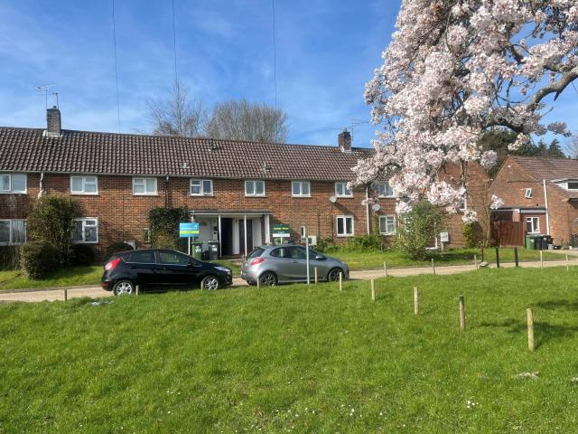 4 bedroom terraced house to rent