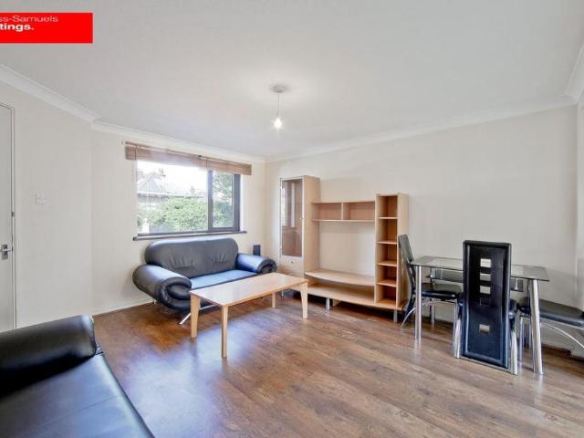 4 bedroom terraced house to rent