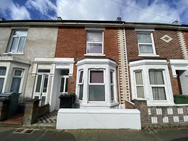 4 bedroom terraced house to rent