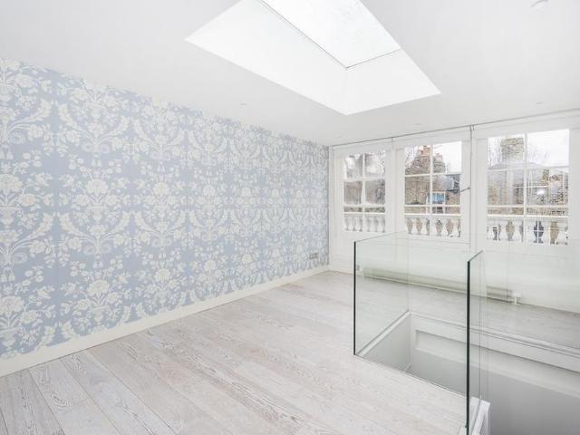 4 bedroom terraced house to rent