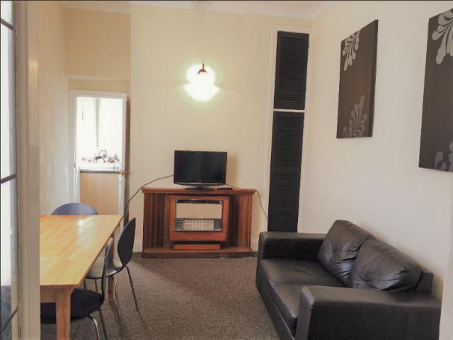 4 bedroom terraced house to rent