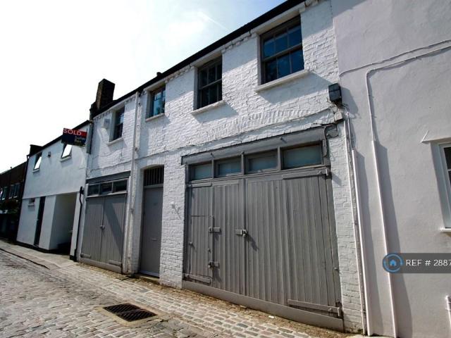 4 bedroom terraced house to rent