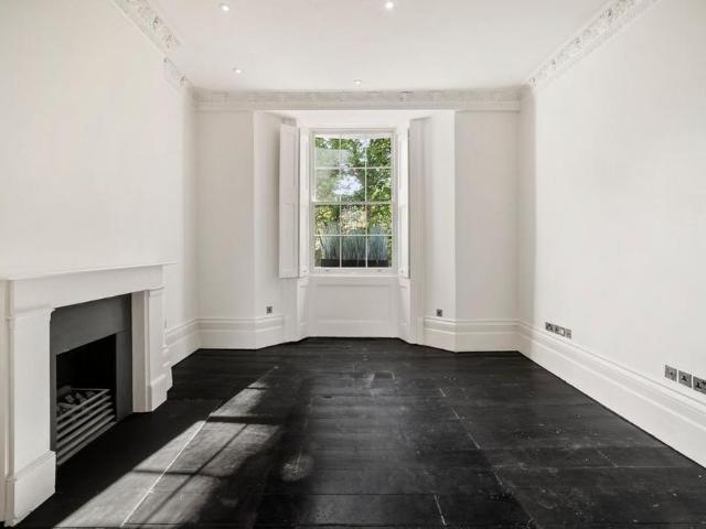 4 bedroom terraced house to rent