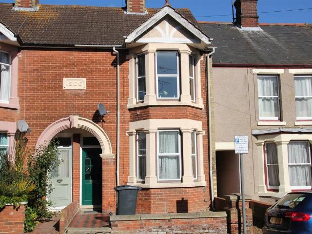 4 bedroom terraced house to rent