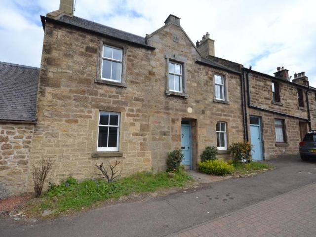 4 bedroom terraced house to rent