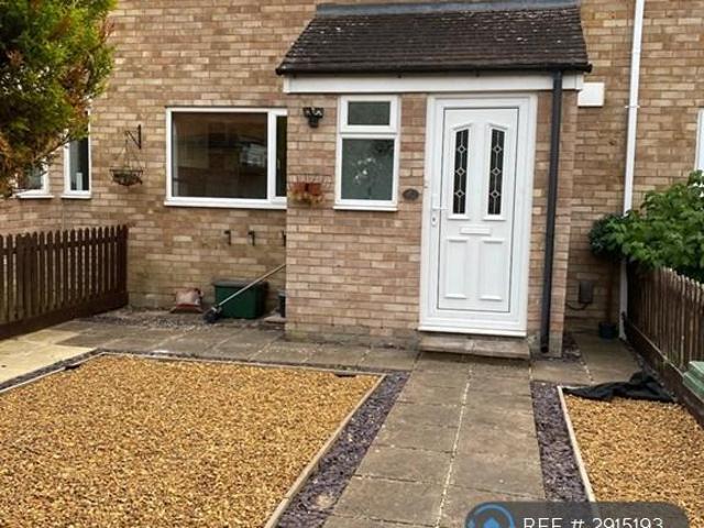 4 bedroom terraced house to rent