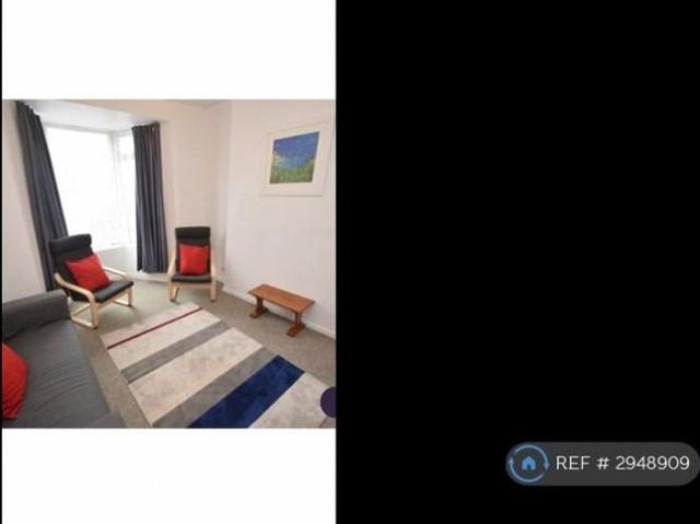 4 bedroom terraced house to rent