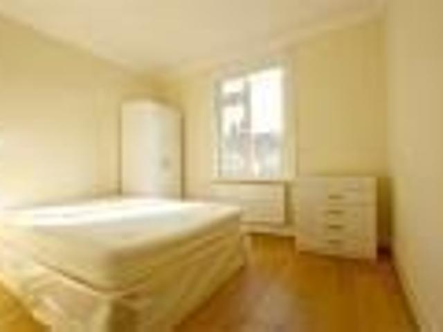 4 bedroom terraced house to rent