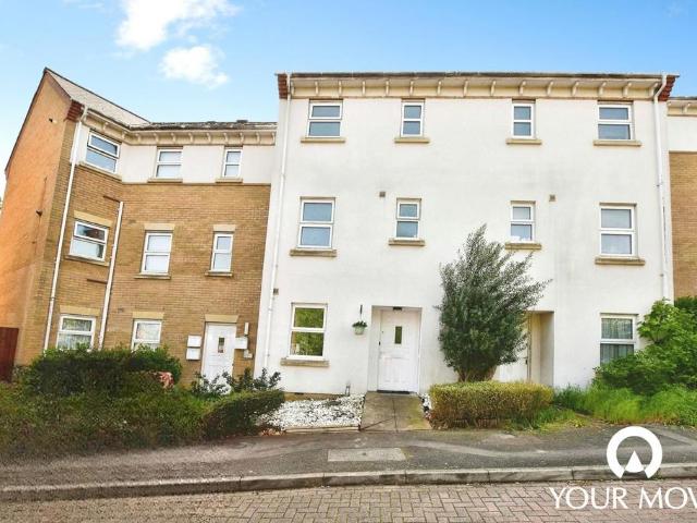 4 bedroom terraced house to rent