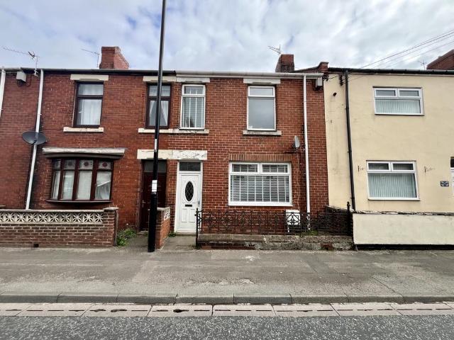 4 bedroom terraced house to rent