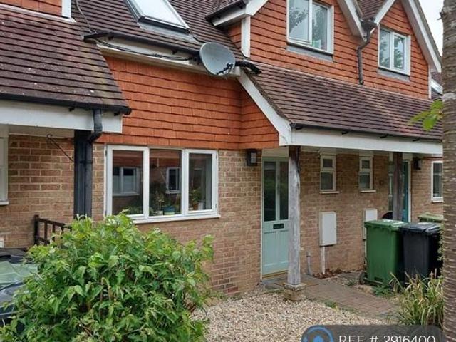 4 bedroom terraced house to rent