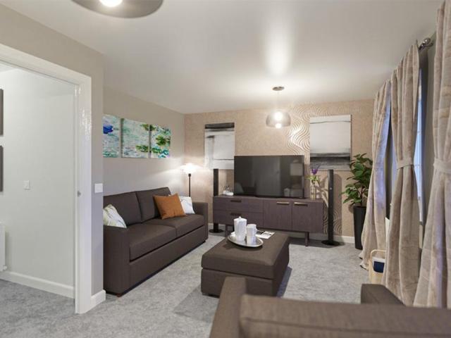 4 bedroom terraced house to rent