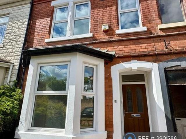 4 bedroom terraced house to rent