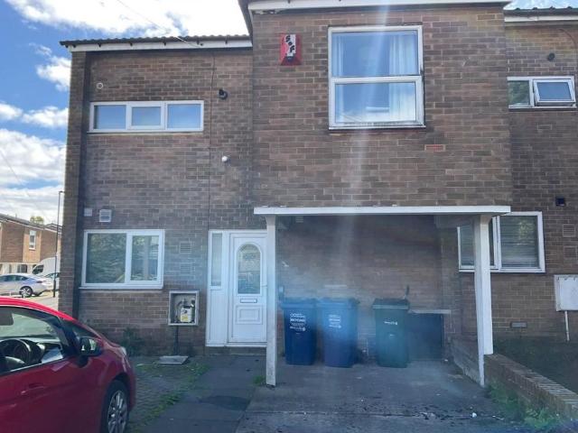 4 bedroom terraced house to rent