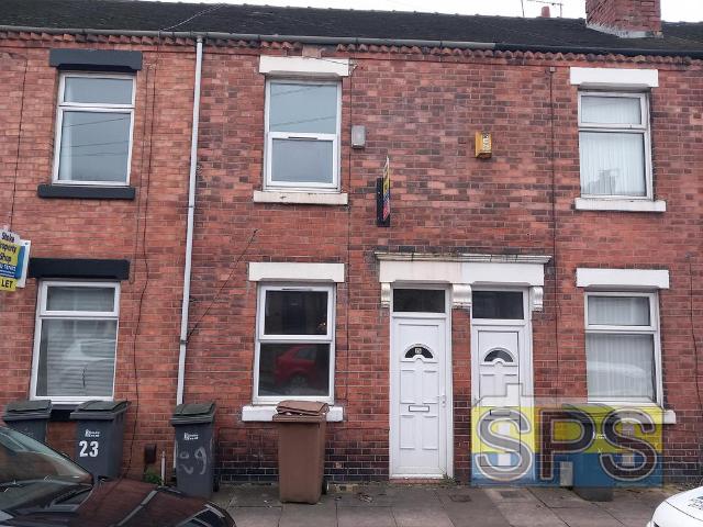 4 bedroom terraced house to rent