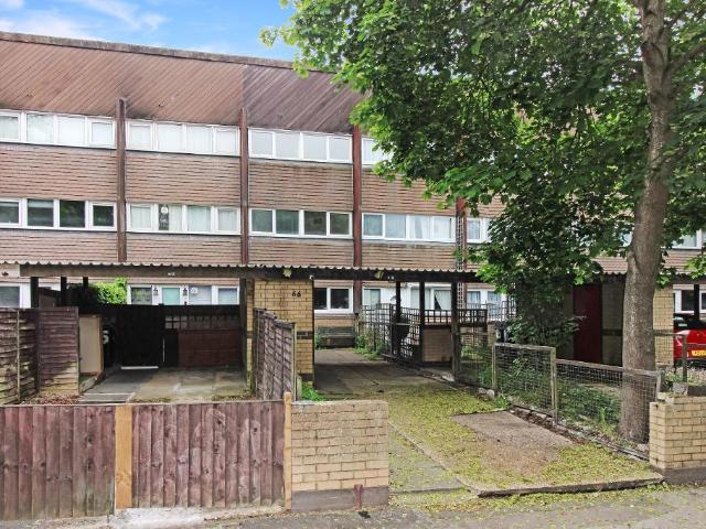 4 bedroom terraced house to rent