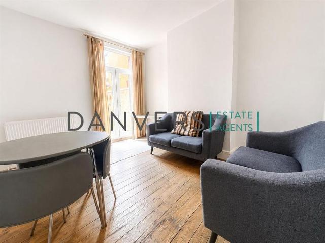 4 bedroom terraced house to rent