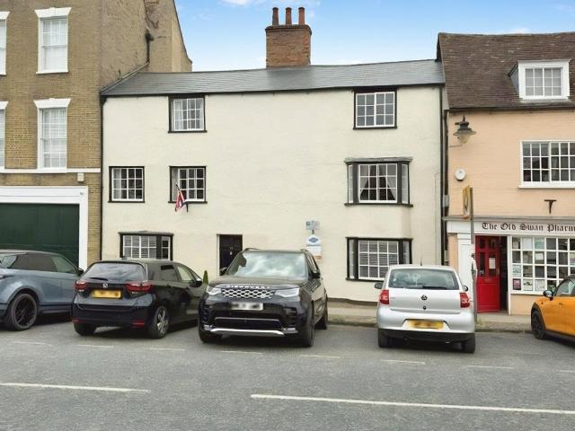 4 bedroom terraced house to rent