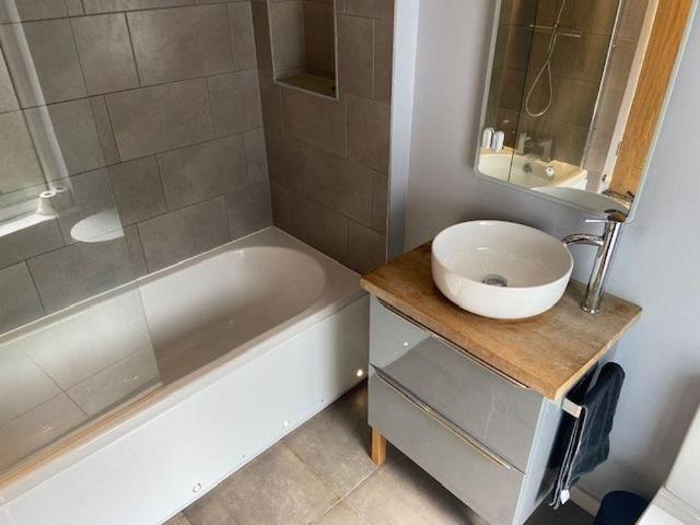 4 bedroom terraced house to rent