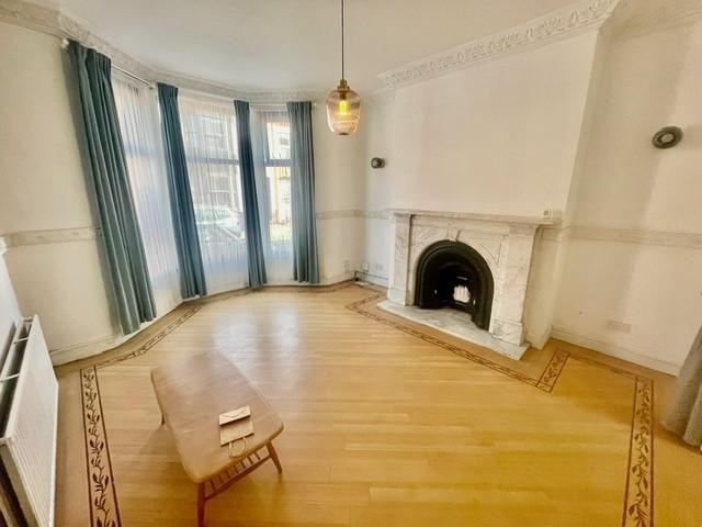 4 bedroom terraced house to rent