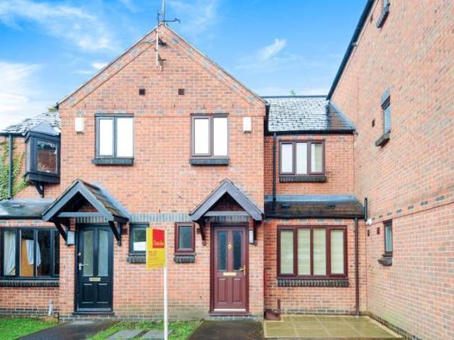4 bedroom terraced house to rent