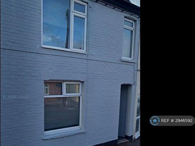 4 Bedroom Terraced House To Rent In Tavistock Street, Bletchley, Milton Keynes, MK2