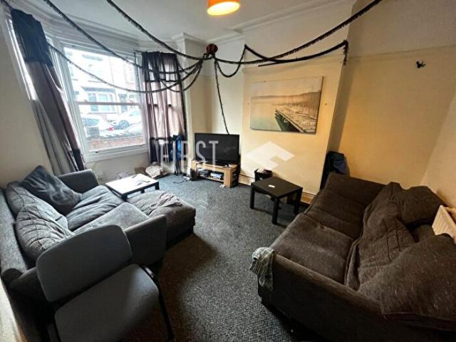 4 Bedroom Terraced House To Rent In Upperton Road, West End, LE3