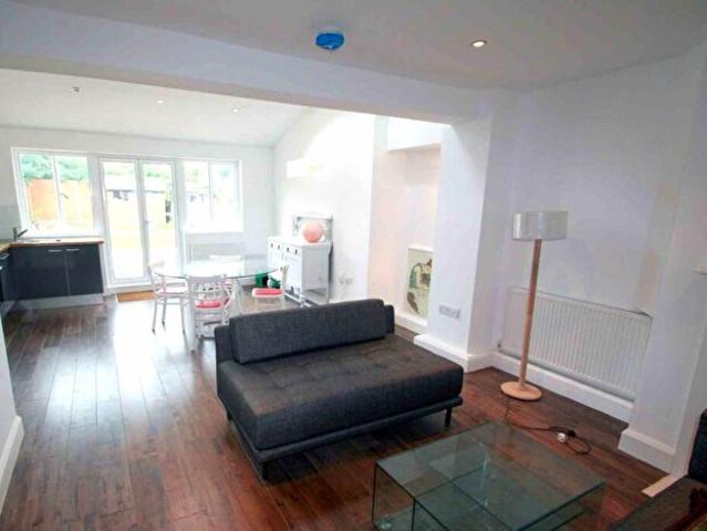 4 Bedroom Terraced House To Rent In Wolsey Road, North Oxford, OX2
