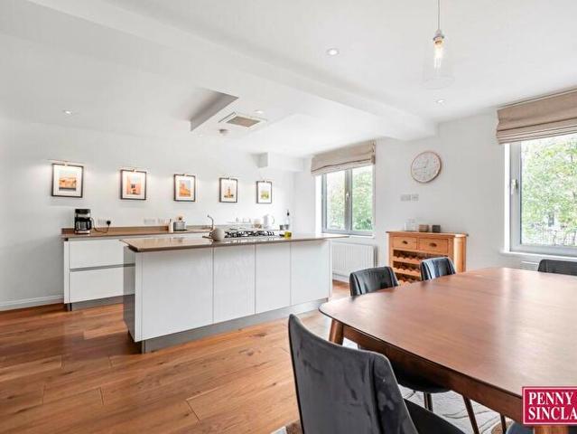4 Bedroom Terraced House To Rent In Bannister Close, Oxford, OX4