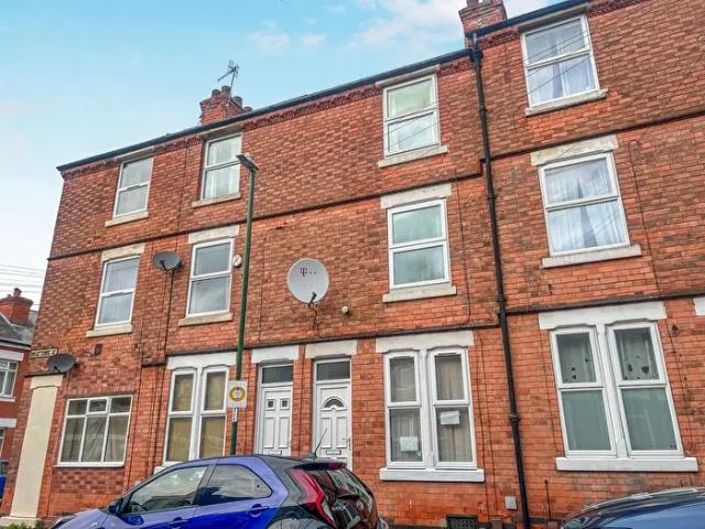 4 Bedroom Terraced House To Rent In Broxtowe Street, Sherwood Nottingham, NG5