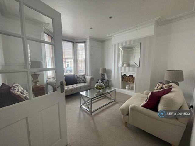 4 Bedroom Terraced House To Rent In Craven Street, Coventry, CV5