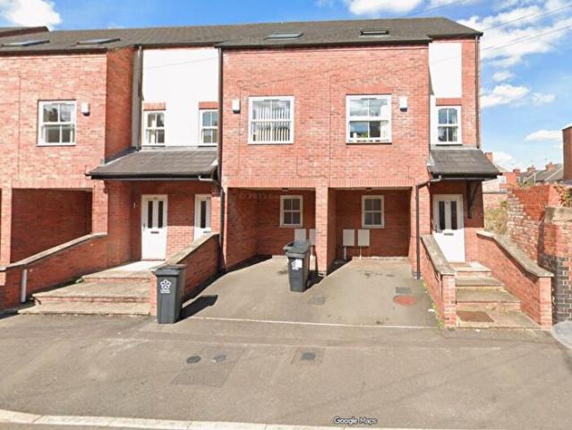 4 Bedroom Terraced House To Rent In Eastleigh Road, Leicester, LE3
