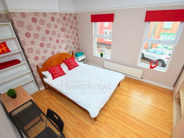 4 Bedroom Terraced House To Rent In Euston Road, Far Cotton, Northampton, NN4