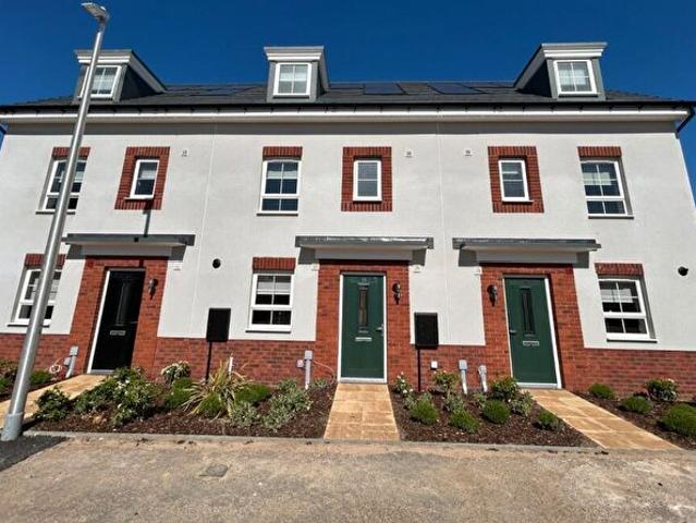 4 Bedroom Terraced House To Rent In Jonquil Road, Rugby, Warwickshire, CV22