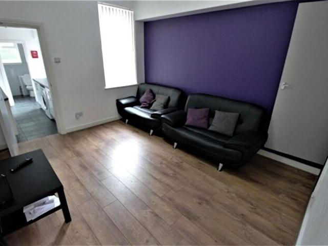 4 Bedroom Terraced House To Rent In Northfield Road, Coventry, CV1