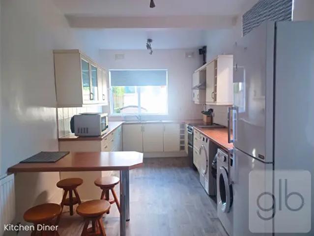 4 Bedroom Terraced House To Rent In Sir Thomas Whites Road, Coventry, CV5