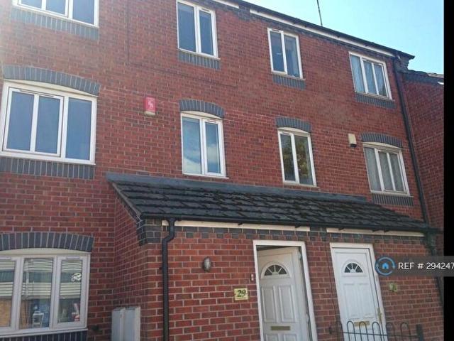 4 Bedroom Terraced House To Rent In Spon End, Coventry, CV1