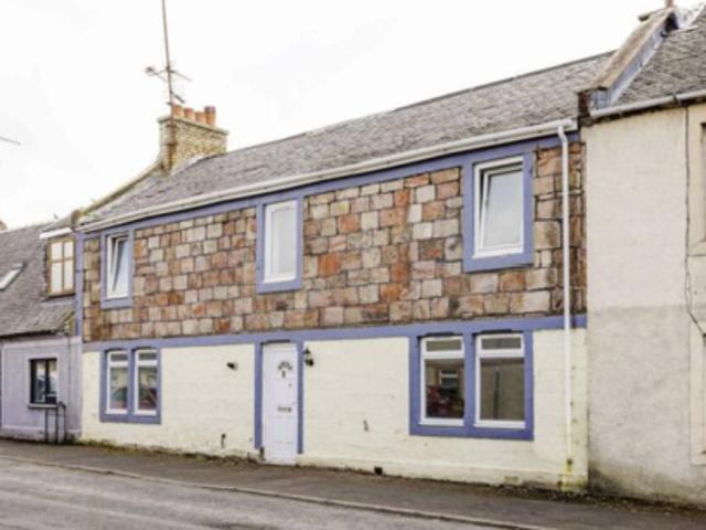 4 bedroom Terraced to rent in Newmilns