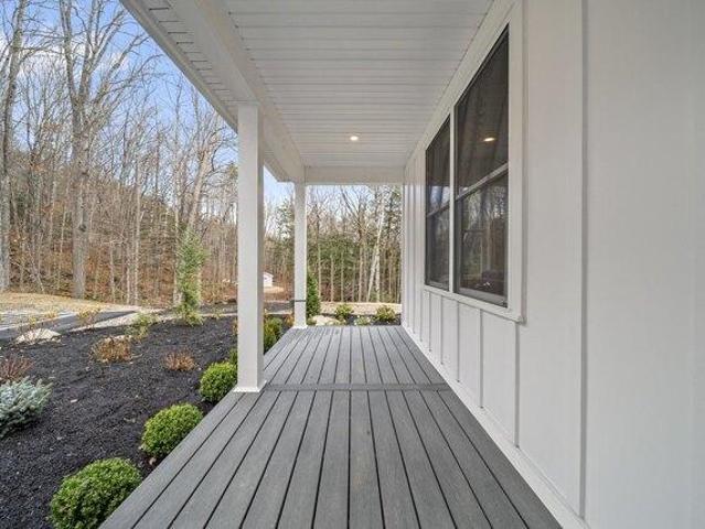 4 bedroom, Thornton NH 03285 105124037