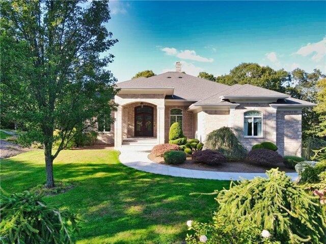 4 bedroom, Tiverton RI 02878 104720847