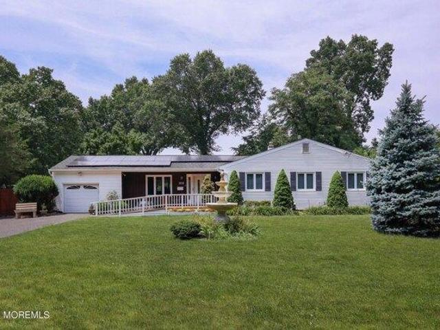 4 bedroom, Tinton Falls NJ 07724 104441358