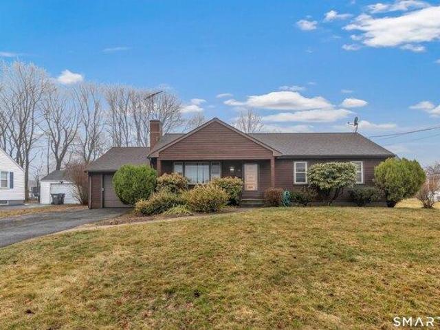 4 bedroom, Trumbull CT 06611 LS101631726